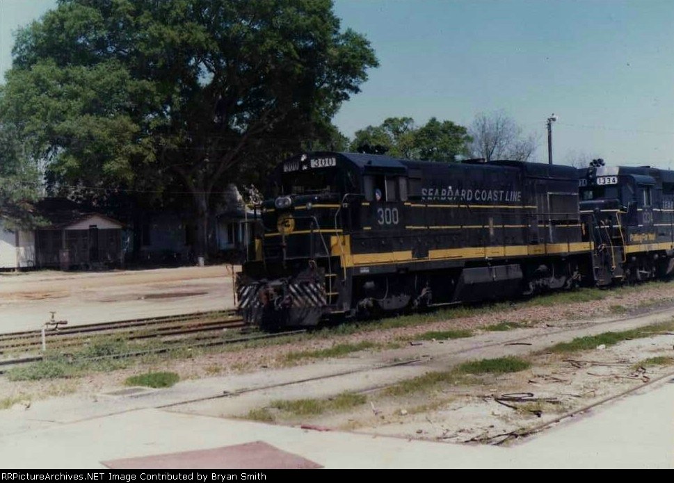 SCL 300 approaching Headland Ave.